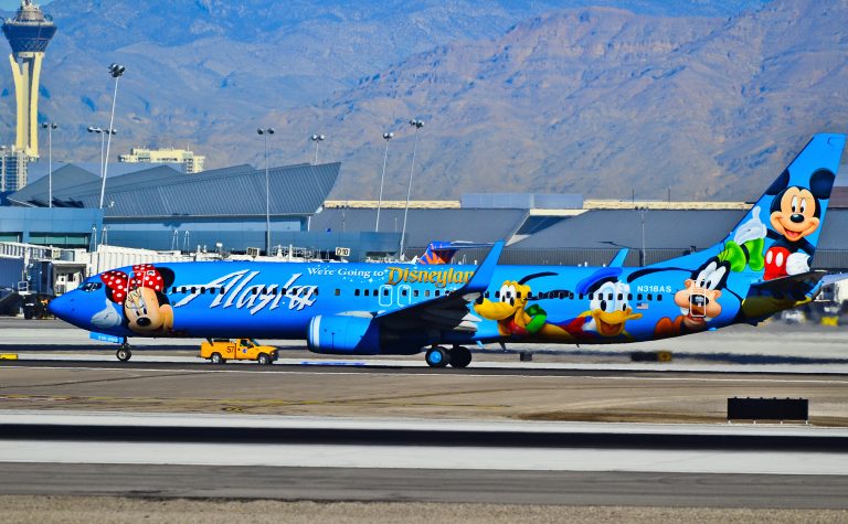 Alaska Airlines Disney Jet "Spirit of Disneyland II" Boeing 737-900