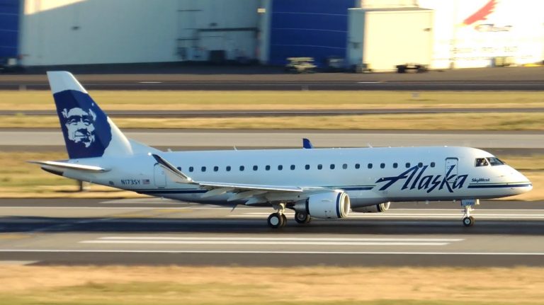 Alaska Airlines Fleet Embraer 175 Details and Pictures