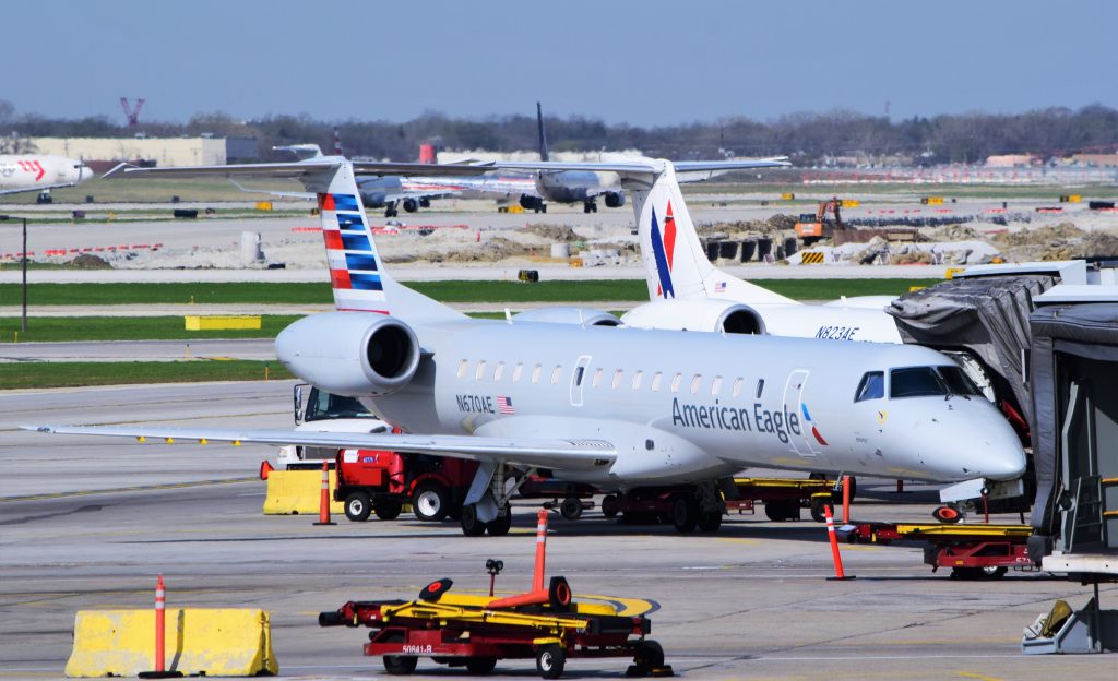American Airlines Fleet Embraer ERJ-145 Details and Pictures