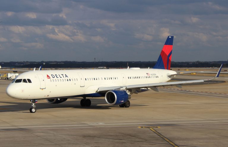 Delta Air Lines Fleet Airbus A321-200 Details and Pictures