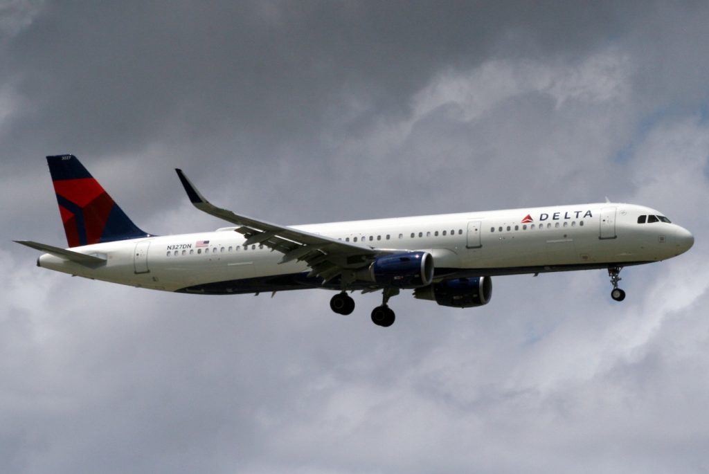 Delta Air Lines Fleet Airbus A321-200 Details and Pictures