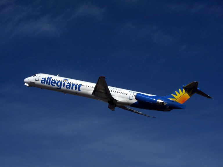 Allegiant Air Fleet McDonnell Douglas MD-83 Aircraft Details and Pictures