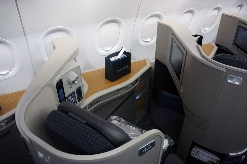 American Airlines Fleet Airbus A321-200 Details and Pictures