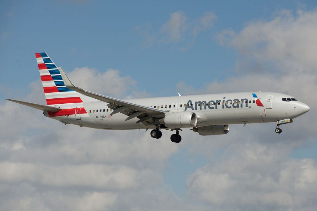 American Airlines Fleet Boeing 737-800 Details and Pictures