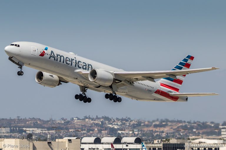 American Airlines Fleet Boeing 777-200/ER Details and Pictures