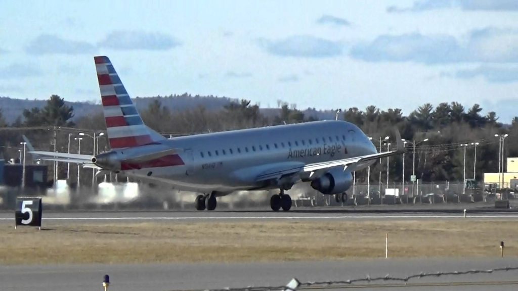 American Airlines Fleet Embraer E175 Details and Pictures