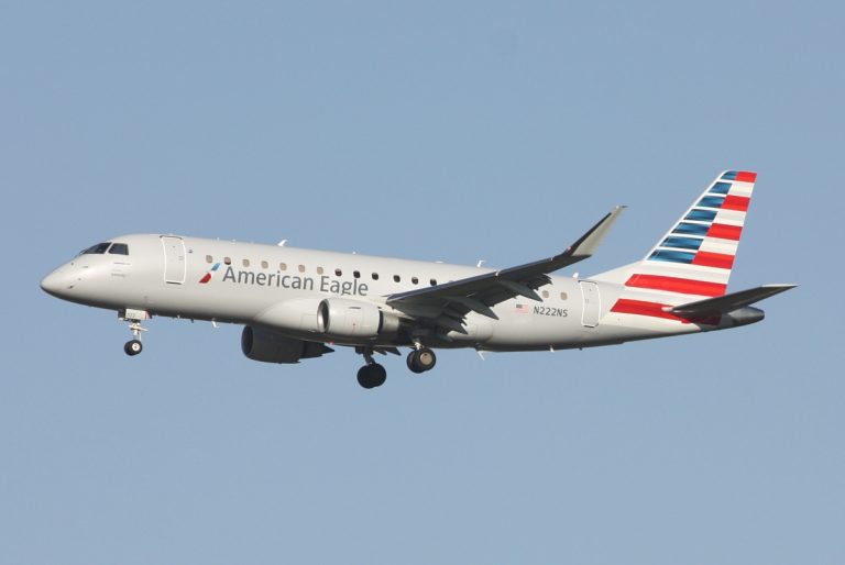 American Airlines Fleet Embraer E175 Details and Pictures