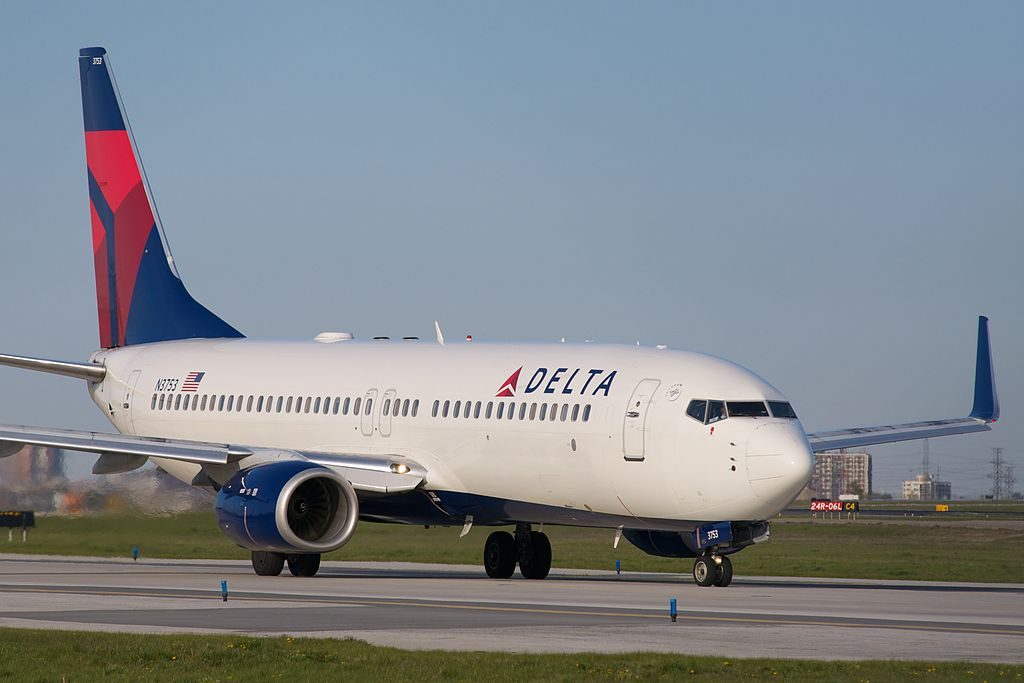 Delta Air Lines Fleet Boeing 737-800 Details and Pictures ...