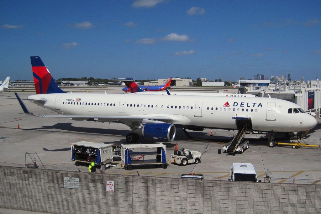Delta Air Lines Fleet Airbus A321-200 Details and Pictures