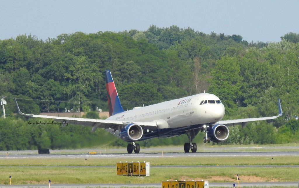 Delta Air Lines Fleet Airbus A321-200 Details and Pictures