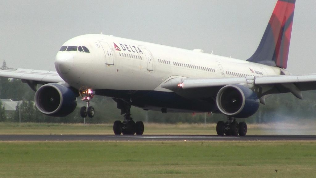 Delta Air Lines Fleet Airbus A330-200 Details and Pictures