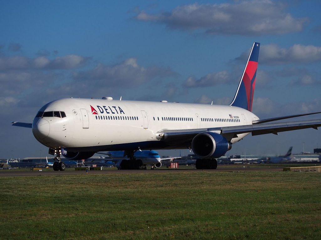 Delta Air Lines Fleet Airbus A330-200 Details and Pictures