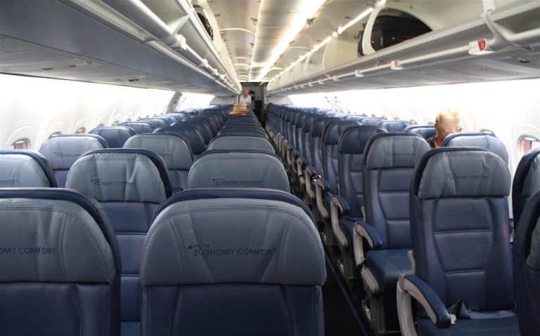 Delta Air Lines Fleet Boeing 717-200 Details and Pictures