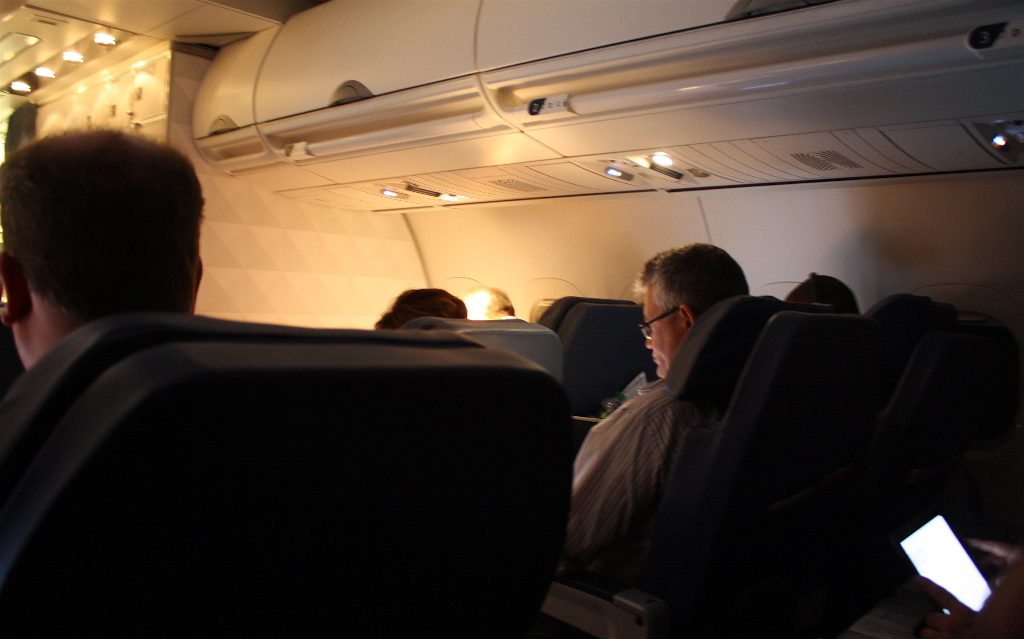 Delta Air Lines Fleet Boeing 717-200 Details and Pictures ...