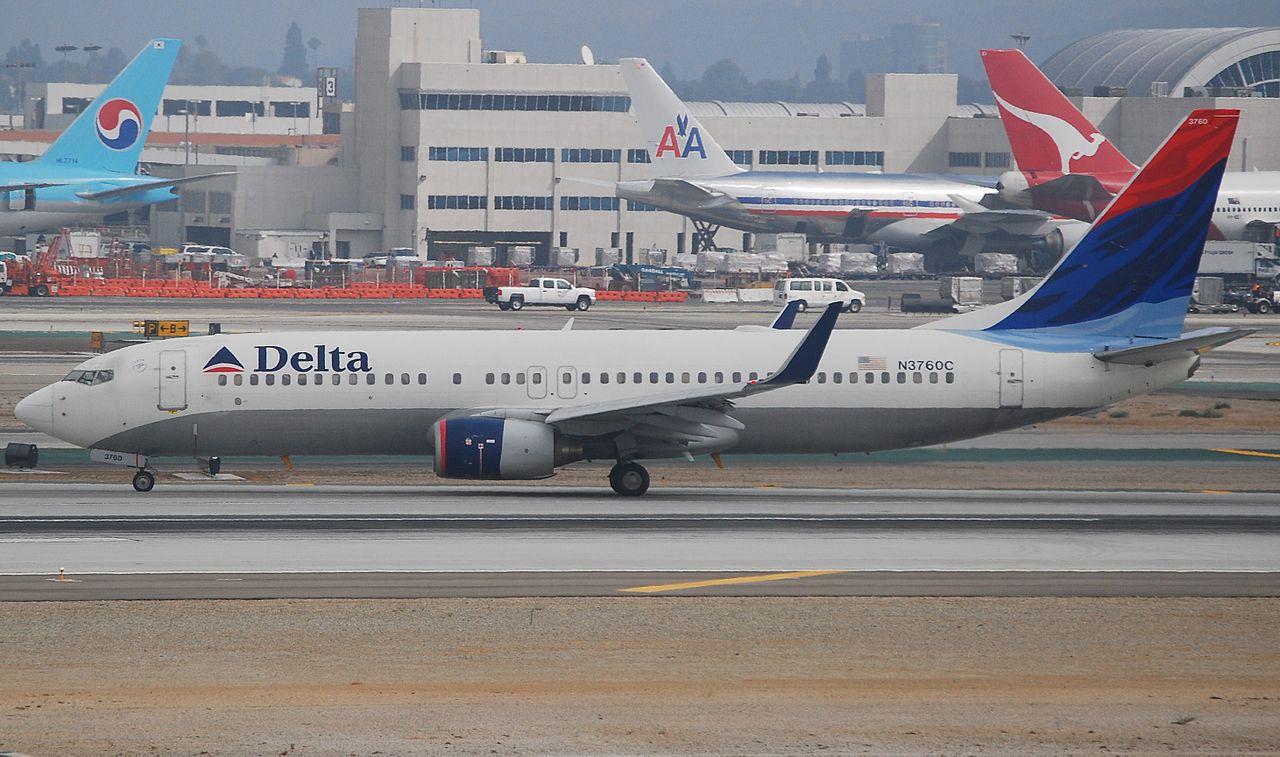 Delta Air Lines Fleet Boeing 737-800 Details and Pictures