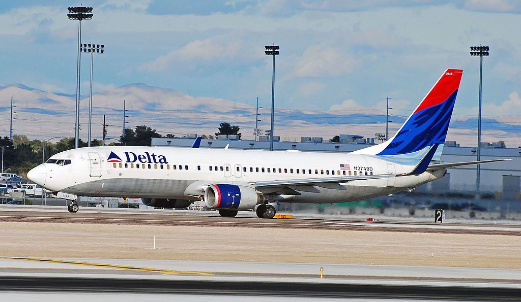 Delta Air Lines Fleet Boeing 737-800 Details and Pictures