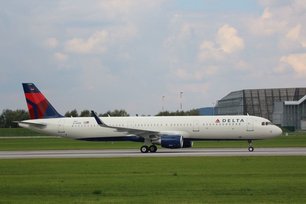 Delta Air Lines Fleet Airbus A321-200 Details and Pictures