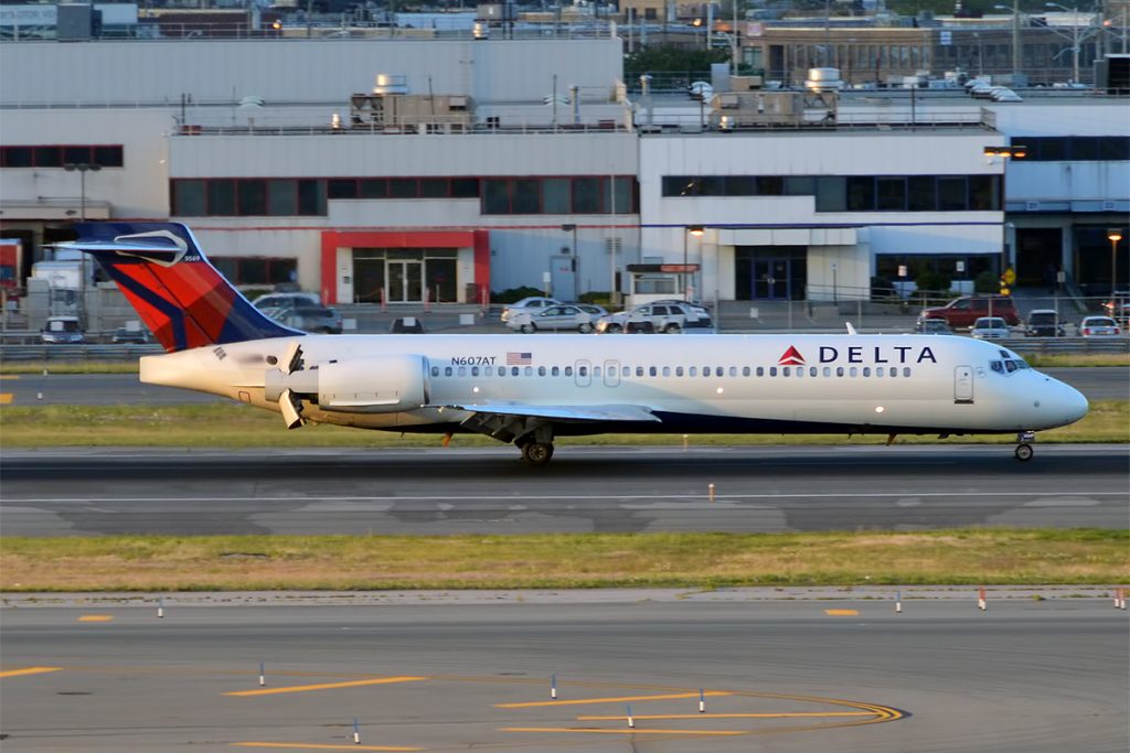 Delta Air Lines Fleet Boeing 717-200 Details and Pictures