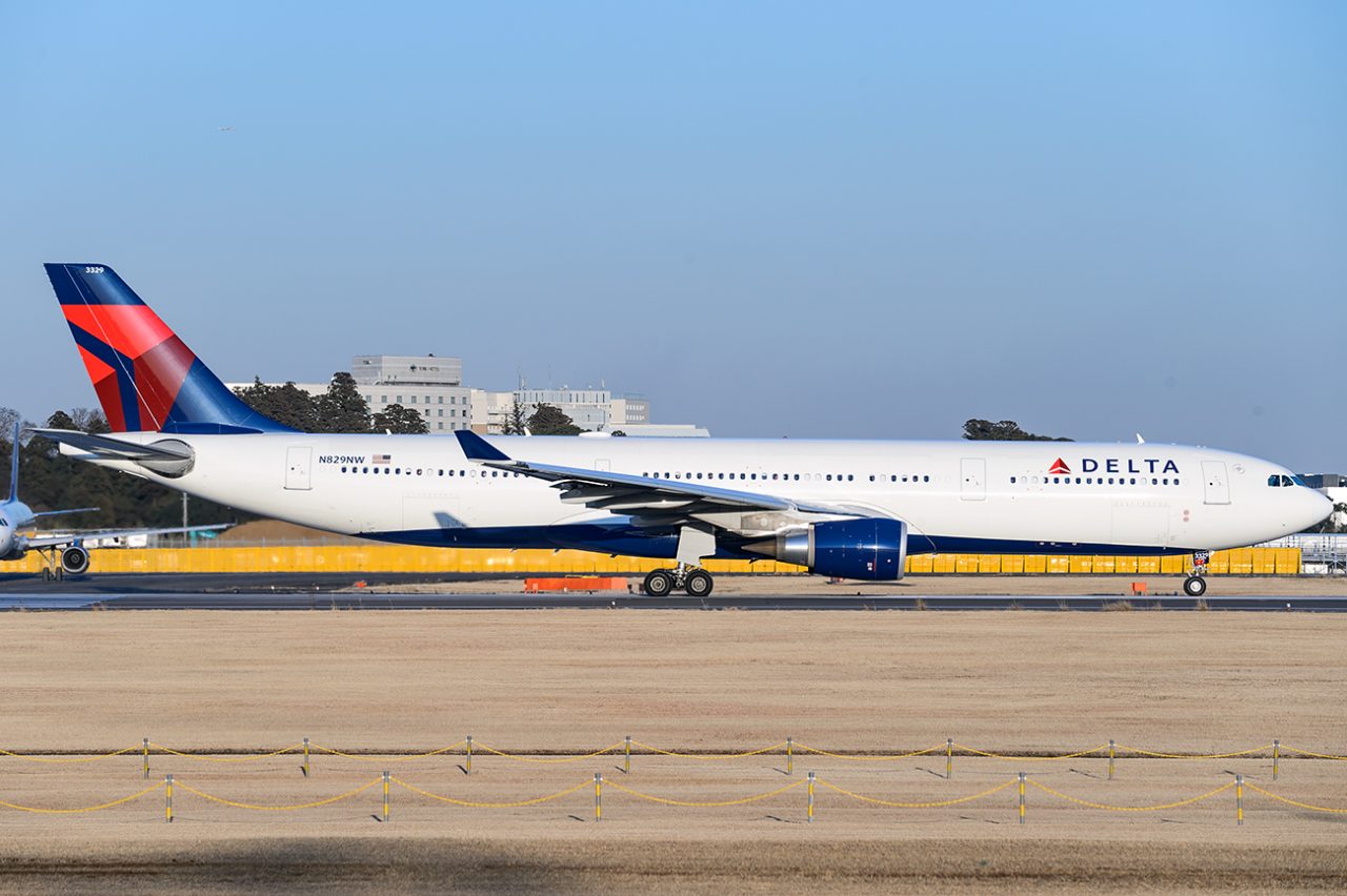 Delta Air Lines Fleet Airbus A330-300 Details and Pictures