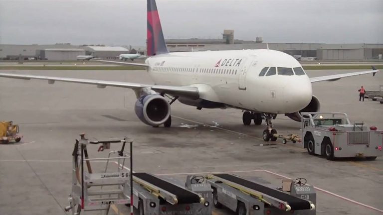 Delta Air Lines Fleet Airbus A320-200 Details and Pictures