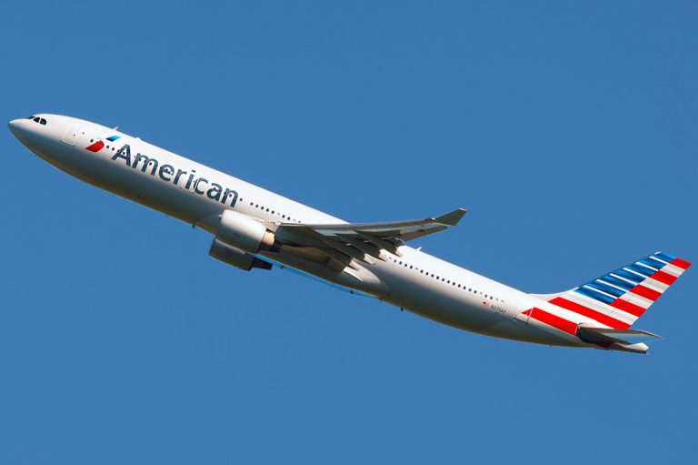 American Airlines Fleet Airbus A330-300 Details and Pictures