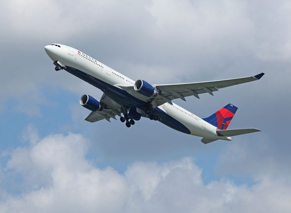 Delta Air Lines Fleet Airbus A330-300 Details and Pictures