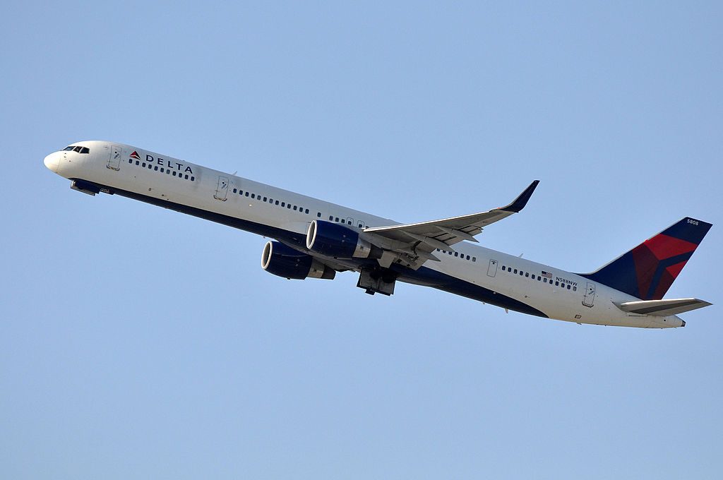 Delta Air Lines Fleet Boeing 757-300 Details and Pictures ...