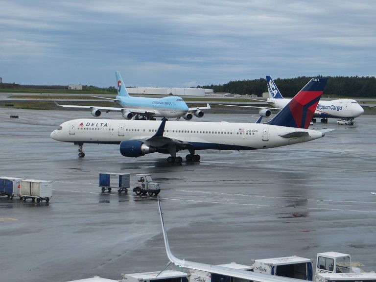 Delta Air Lines Fleet Boeing 757-200 Details and Pictures