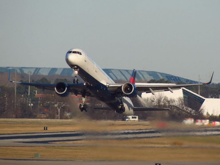 Delta Air Lines Fleet Boeing 757-300 Details and Pictures