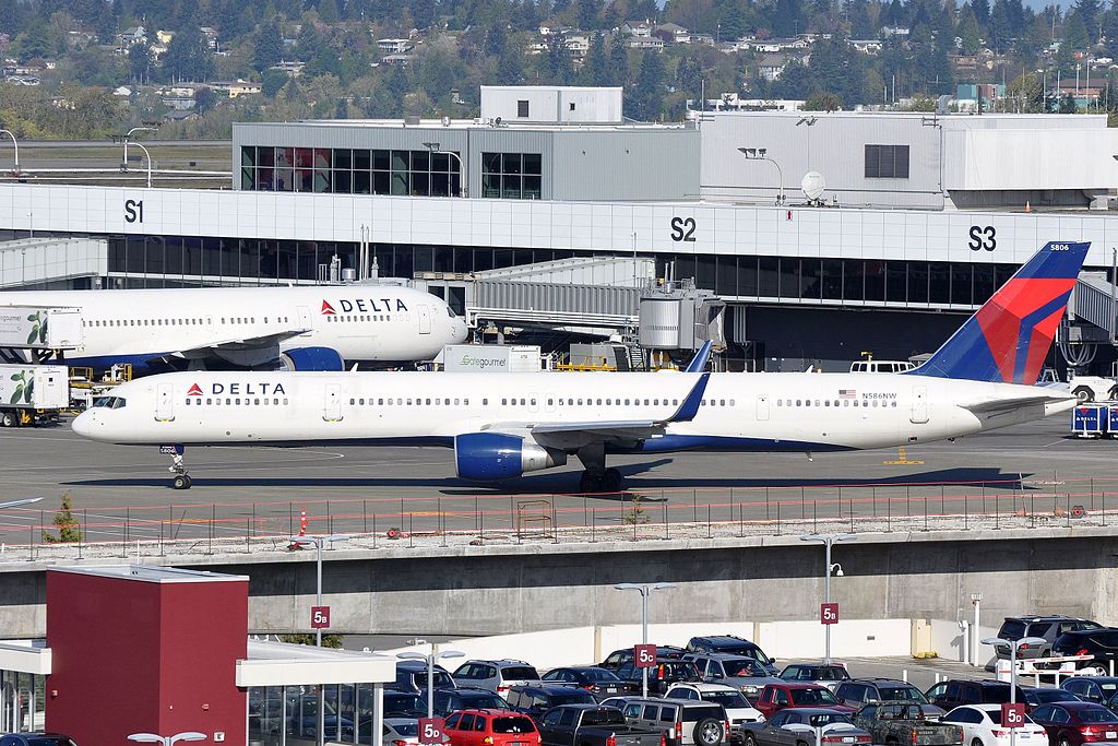 Delta Air Lines Fleet Boeing 757-300 Details and Pictures