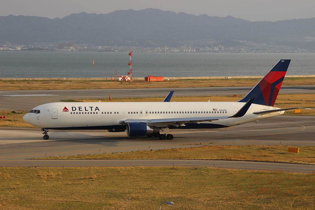 Delta Air Lines Fleet Boeing 767-300ER Details and Pictures