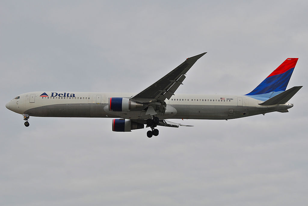 Delta Air Lines Fleet Boeing 767-400ER Details and Pictures