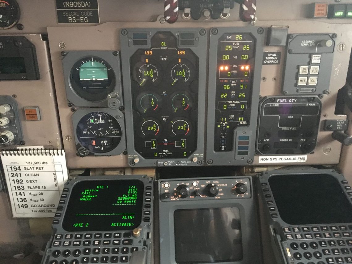 Delta Air Lines Fleet McDonnell Douglas MD-90-30 (M90) Details and Pictures