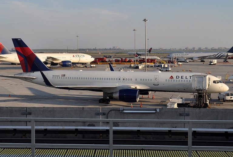 Delta Air Lines Fleet Boeing 757-200 Details and Pictures