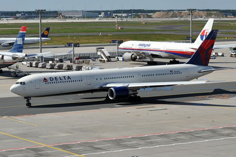 Delta Air Lines Fleet Boeing 767-400ER Details and Pictures