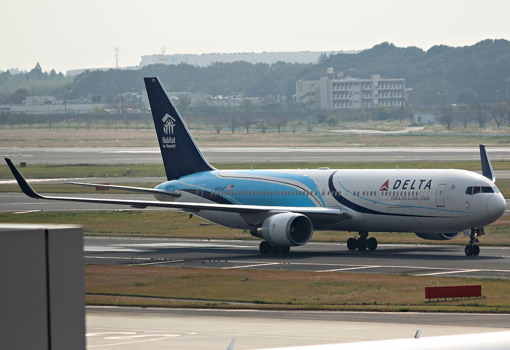 Delta Air Lines Fleet Boeing 767-300ER Details and Pictures