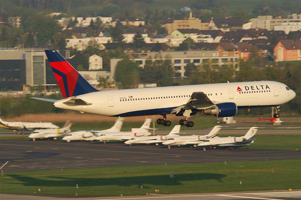 Delta Air Lines Fleet Boeing 767-300ER Details and Pictures