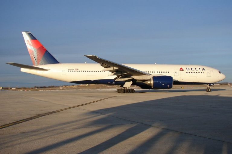 Delta Air Lines Fleet Boeing 777-200ER Details and Pictures