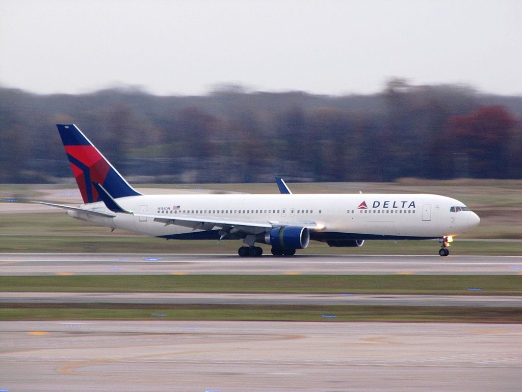 Delta Air Lines Fleet Boeing 767-300ER Details and Pictures