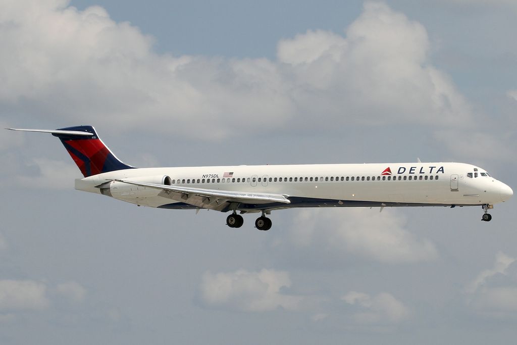 Delta Air Lines Fleet McDonnell Douglas MD-88 (M88) Details and Pictures