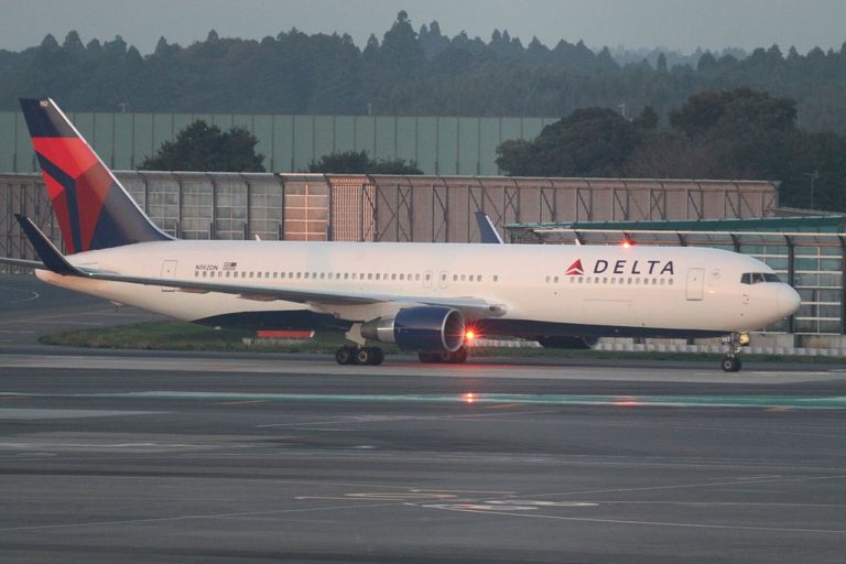 Delta Air Lines Fleet Boeing 767-300ER Details and Pictures