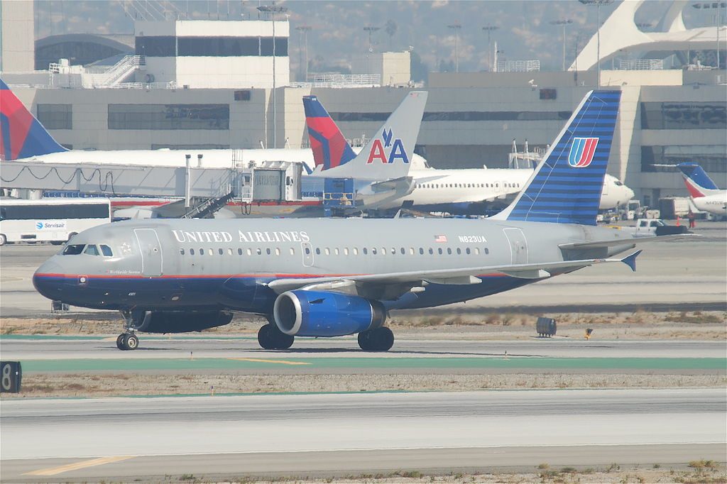 United Airlines Fleet Airbus A319-100 Details and Pictures ...