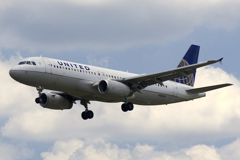 United Airlines Fleet Airbus A320-200 Details and Pictures