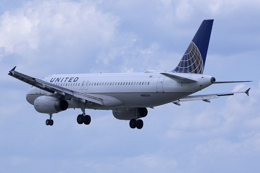 United Airlines Fleet Airbus A320-200 Details and Pictures