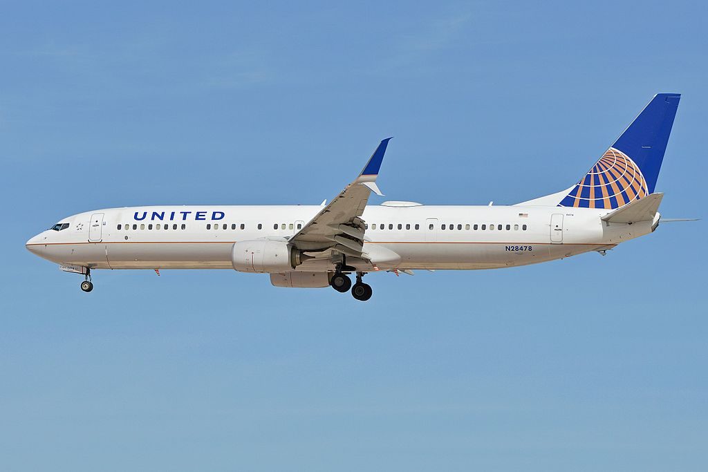 United Airlines Fleet Boeing 737-900ER Details and Pictures