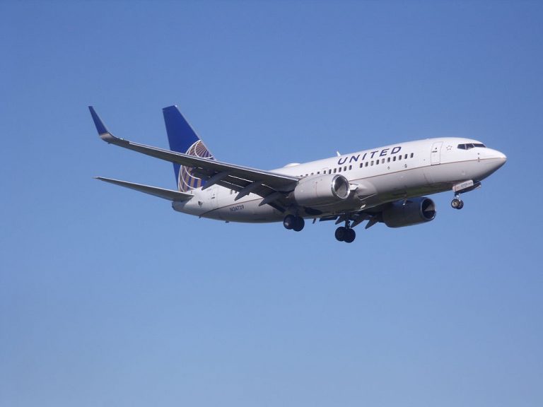 United Airlines Fleet Boeing 737-700 Details and Pictures