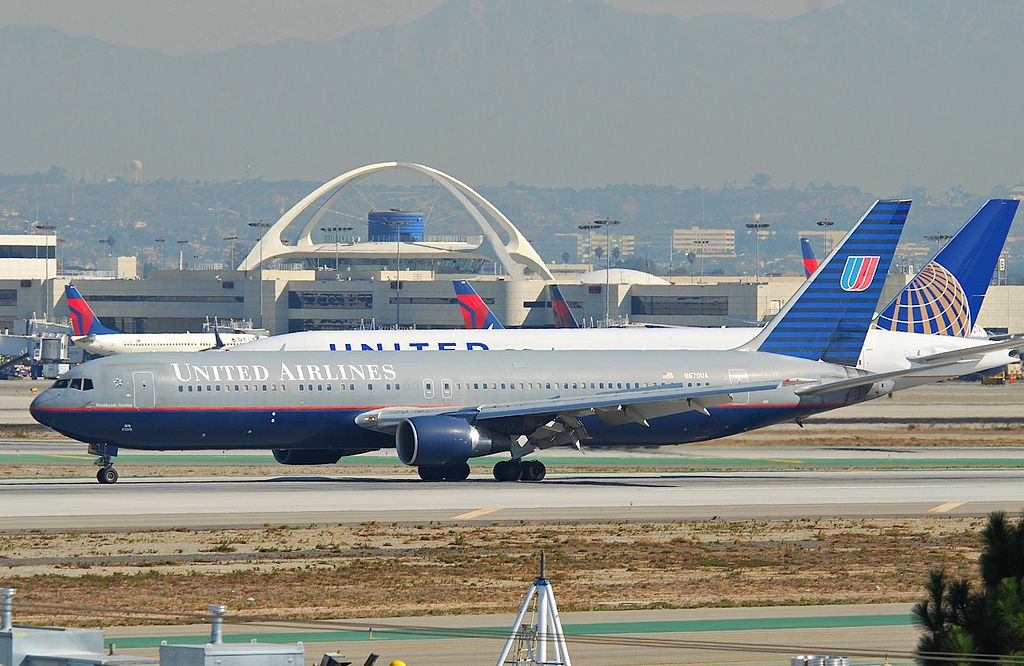 Boeing 767 United Airlines _ Plan Cabine Boeing 767 300 – MLHLCG