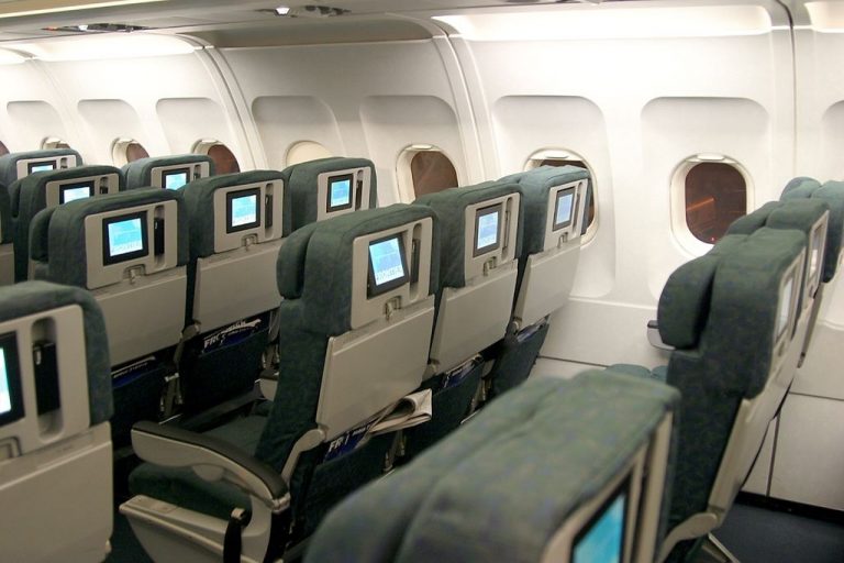 Frontier Airlines Fleet Airbus A319-100 Details and Pictures