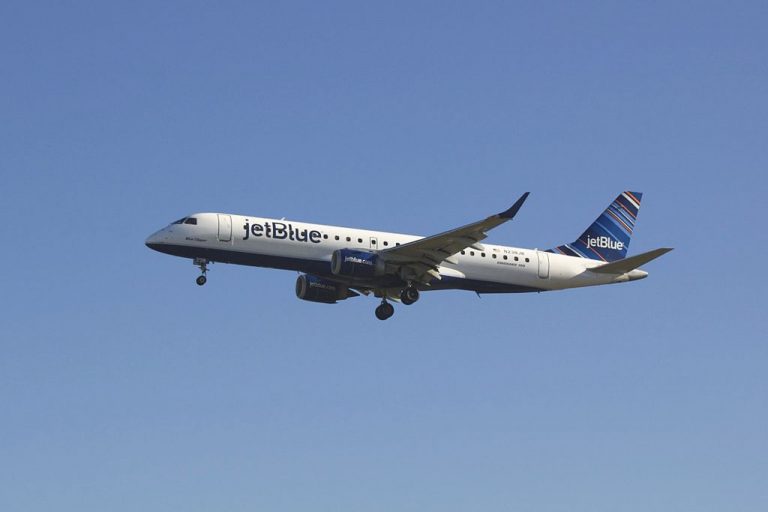 JetBlue Airways Fleet Embraer ERJ-190 Details and Pictures