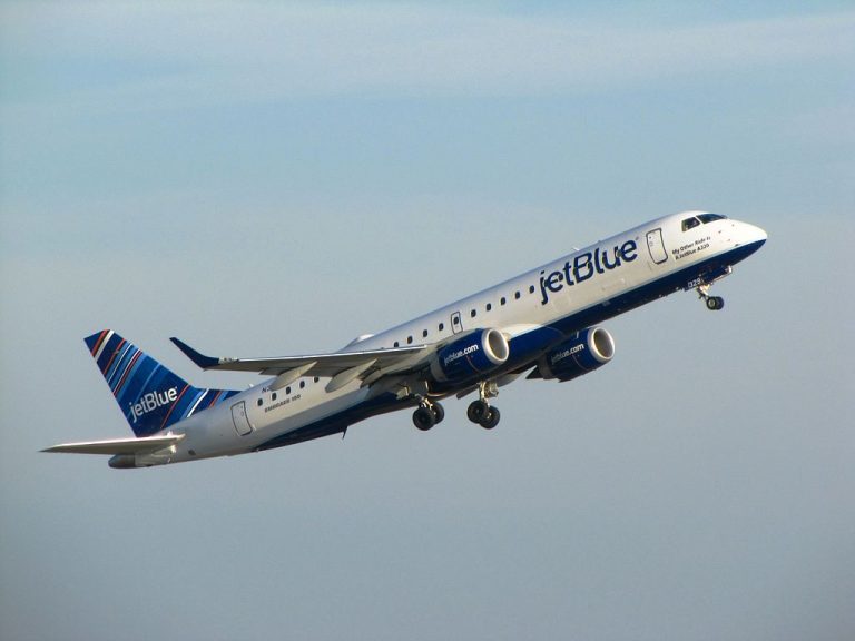 JetBlue Airways Fleet Embraer ERJ-190 Details and Pictures